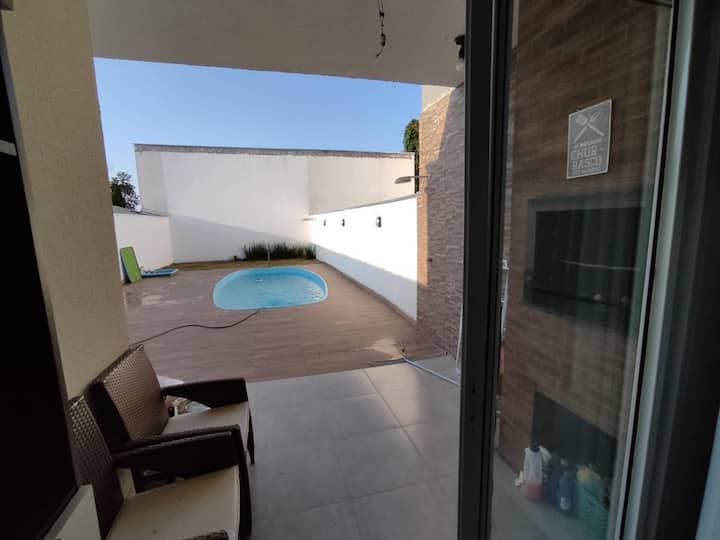 Relaxe Na Esquina Do Mar/piscina - Guaratuba