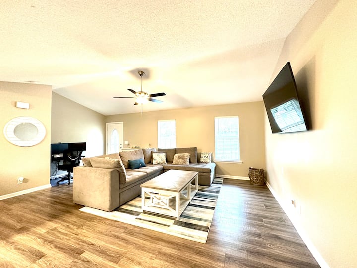 Pet Friendly Home 3br/2ba 2 Minutes Lkn State Park - Lake Norman, Catawba