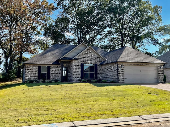 Entire Home In North Jackson - Jackson, TN
