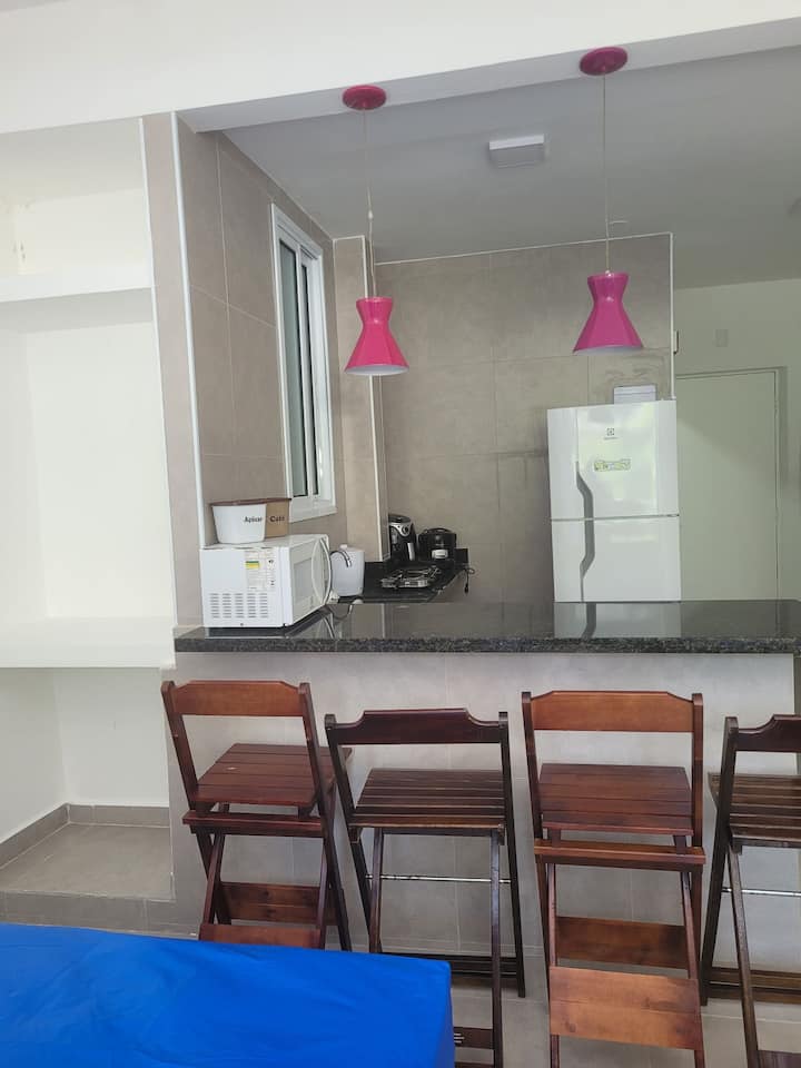 Kitnet Nova Com Ar Cond E Wi Fi - Guarujá