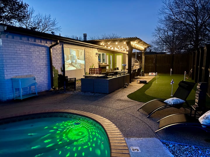 Cowboy Cabana~pool~putting Green~firepit~amenities - Fort Worth, TX