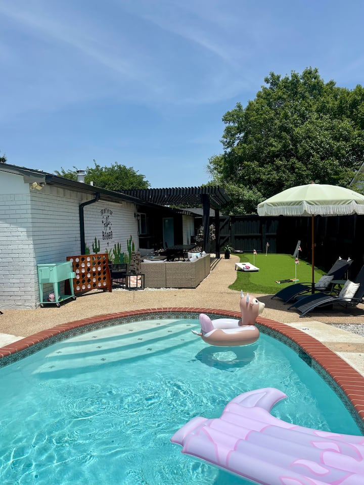 Cowboy Cabana~pool~putting Green~firepit~amenities - Grand Prairie, TX