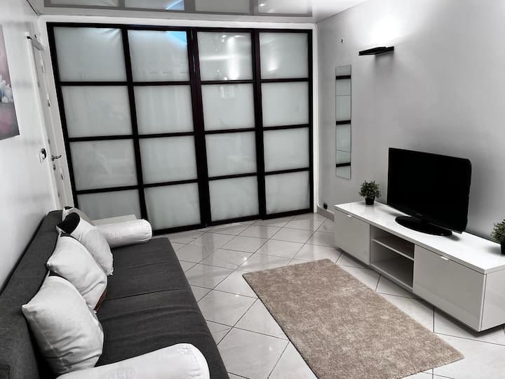 Charmant Deux Pièces Paris 6e - Paris