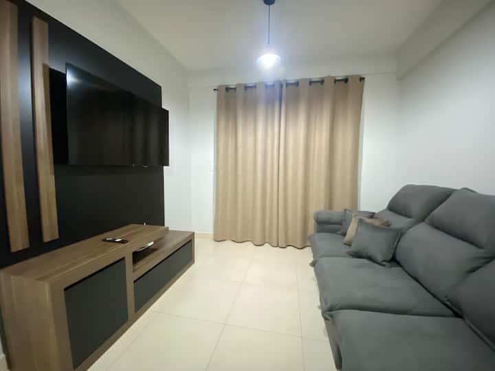 2 Quartos| Climatizado| Wifi| Garagem - Toledo