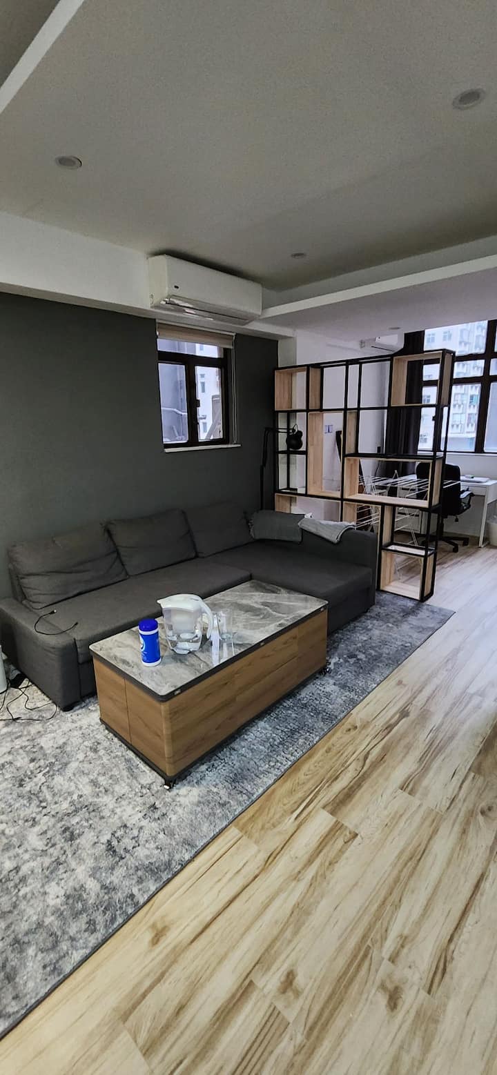 Full Apartment In Sheung Wan - 北角