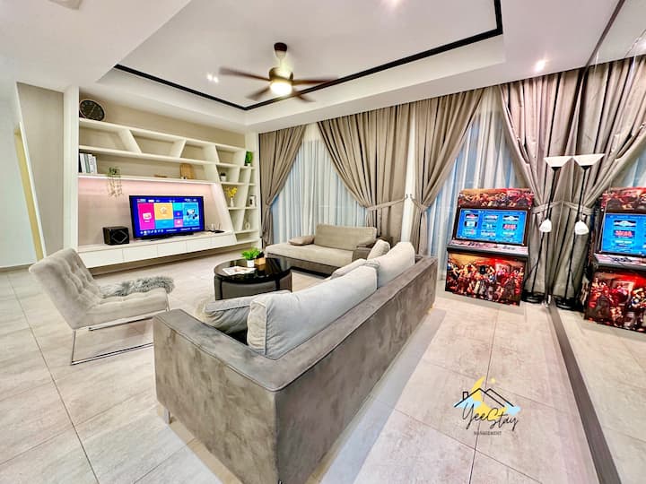 Atlantis 8-10 Arcade Games/tv Box/5 Min To Jonker - Malacca