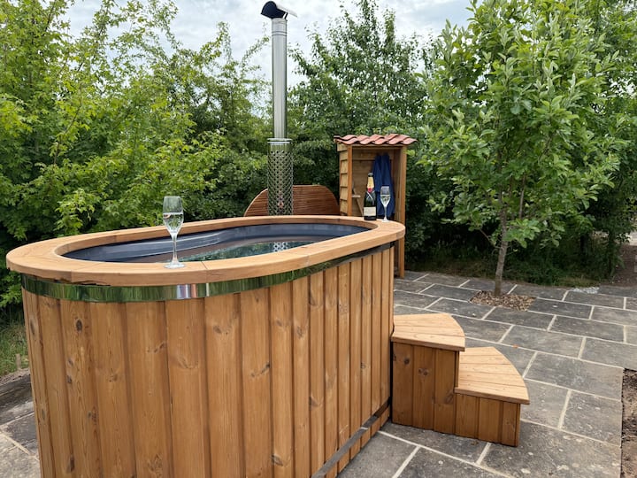 Mabel The Shepherd’s Hut With Castle View - Reino Unido