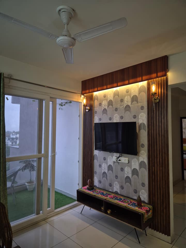 Blue Heron - Dehradun