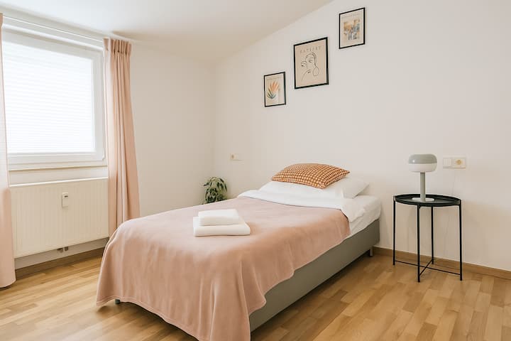 Airport Messe Hotel - Düsseldorf