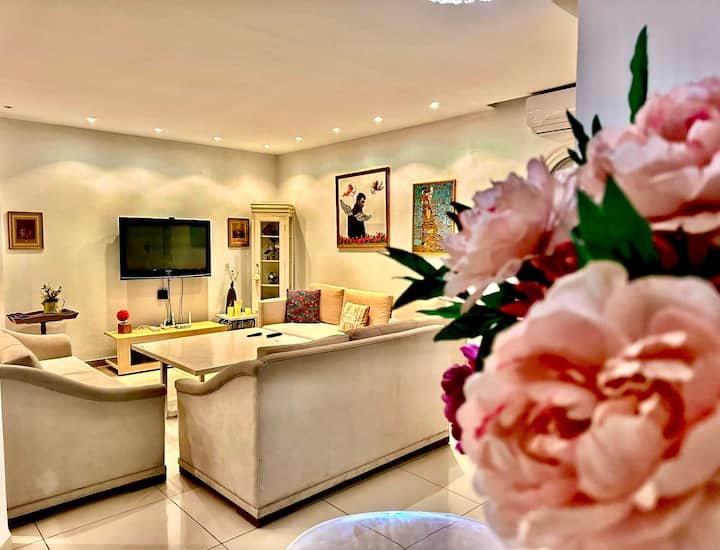 Rosa La Marsa, Appartement Cosy Pour 4 Personnes - Marsa