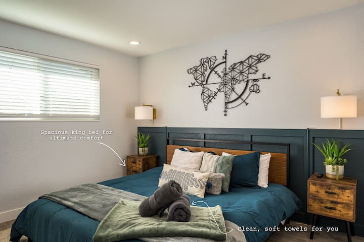 Modern Denver Retreat With 2 King Beds - Denver, CO