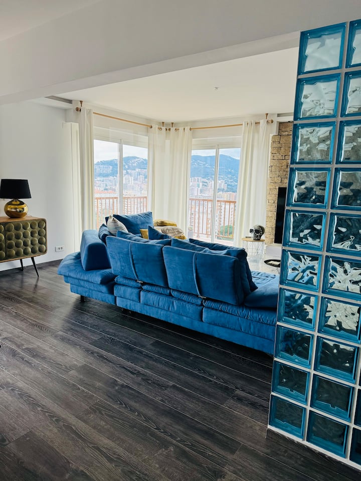 Super Appartement De 100 M² - Ajaccio