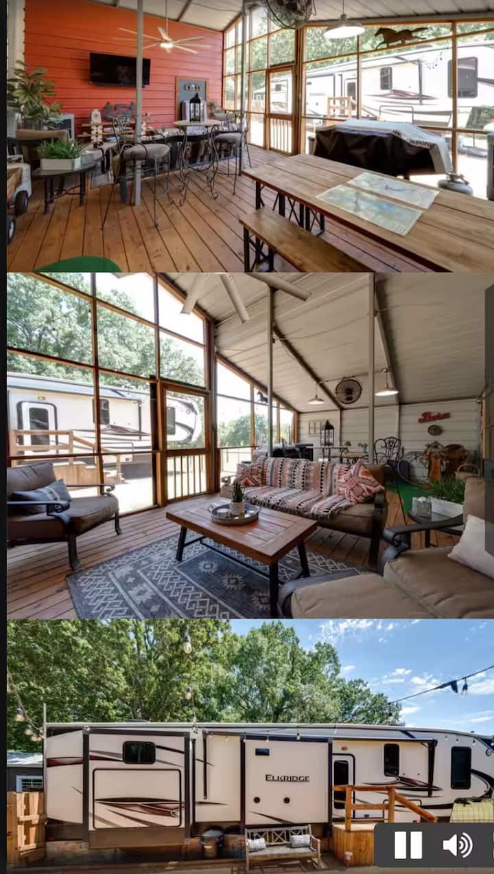 Great 4 Camping! H. Tub, F. Pit, Neat Barn Oh My! - Davy Crockett Lake, TX