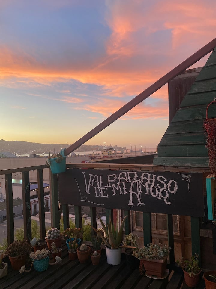 Casa Completa, Cerro Lecheros Valparaíso - Valparaíso