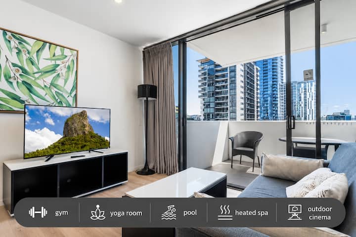 Center Located 2 Bedroom Apartment South Brisbane - Brisbane