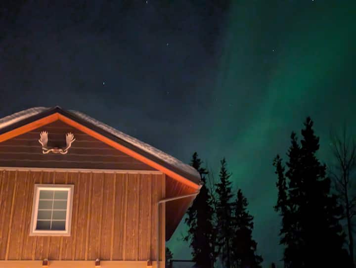 Wolf Creek Guesthouse - Yukon