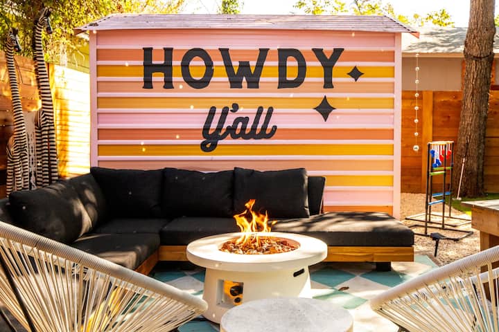 Heated Pool/sleeps 10/firepit/2miles Dt, Acl - Austin, TX