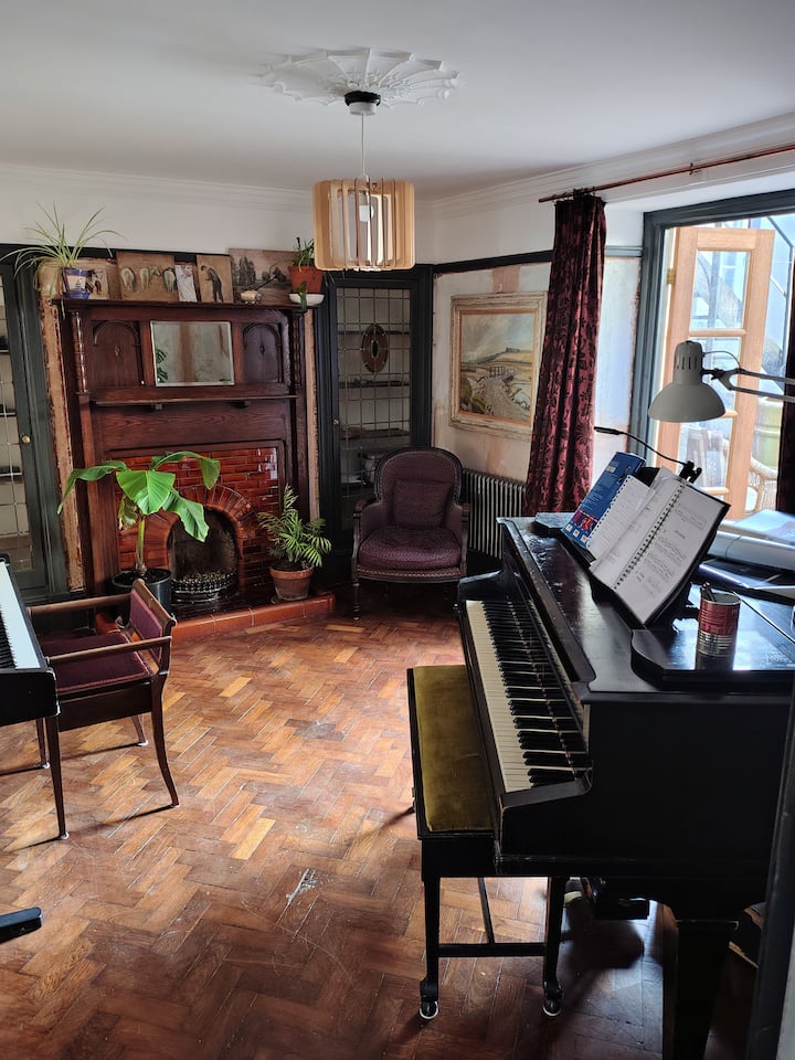 Seaside House, Pottery, Art Studio & Grand Piano - Totnes