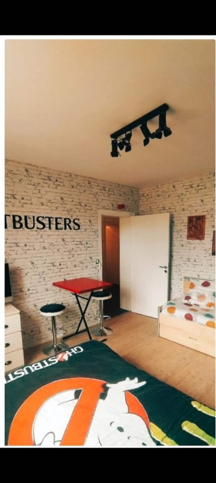 Chambre D'hôtes Indépendante, Dans Une Maison. - Montchanin