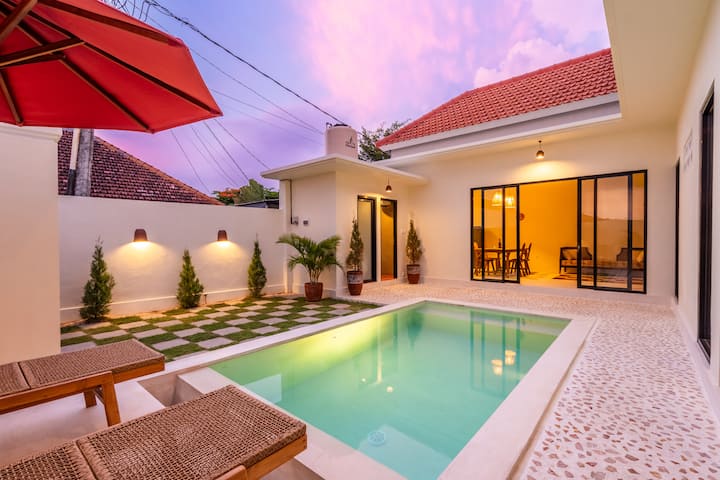 Peaceful 2br Villa In Umalas | 8 Min To Beach - Canggu