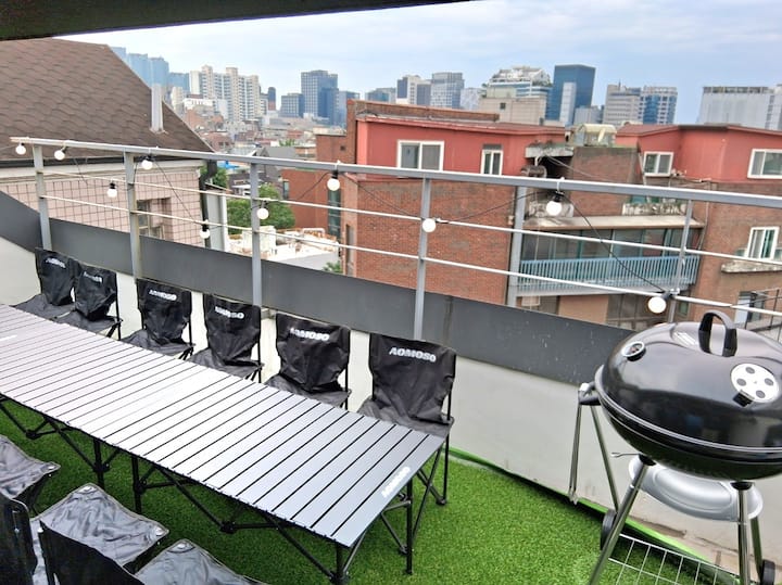 P House#hongik University#hongdae#big House - Seoul
