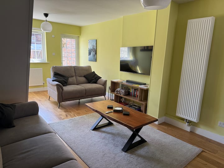 Riverside City Home With Ac, Garden & Pet Friendly - Canterbury