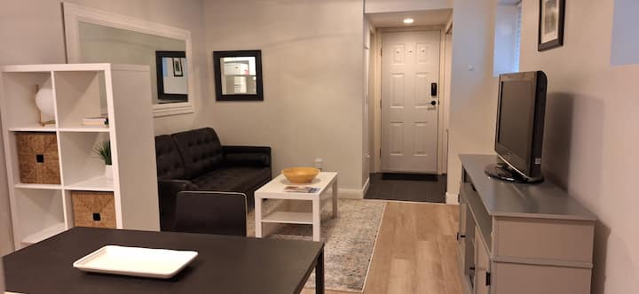 Cozy 1 Bdr Suite In Lynn Valley - North Vancouver