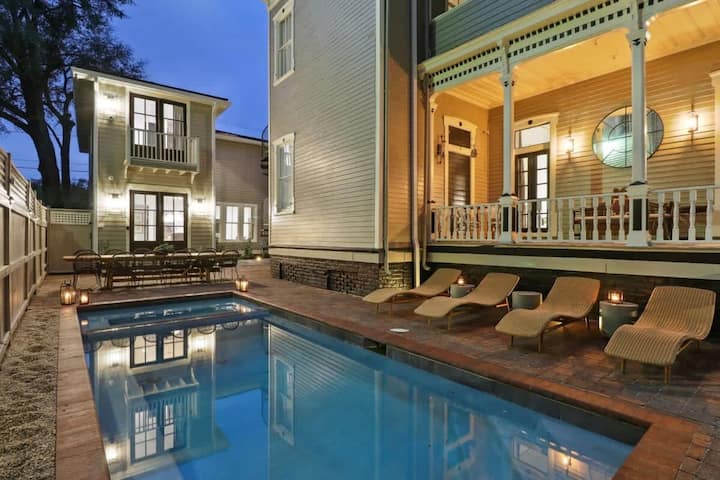 12br Contemporary Savannah Retreat | Forsyth Park - Savannah, GA