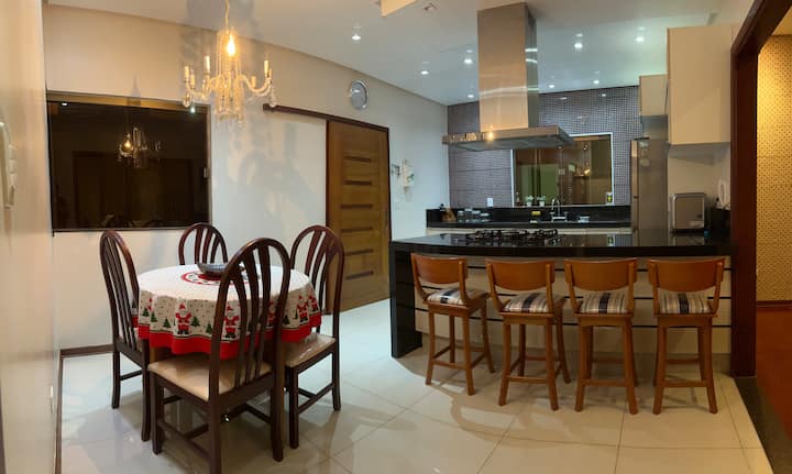 Casa Com Excelente Localização! - Poços de Caldas