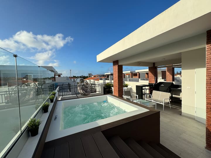 Bbq+ Jacuzzi+swings, Ample Penthouse,ocean Walk - Punta Cana