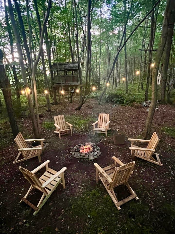 Trout Creek Treehouse - Gouldsboro Lake, PA
