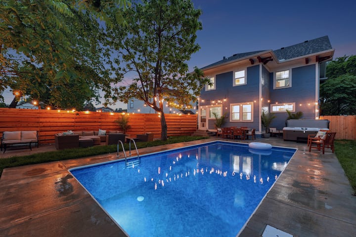 Luxury Winter Retreat | Heated Pool + Spa | Family - Wichita, KS