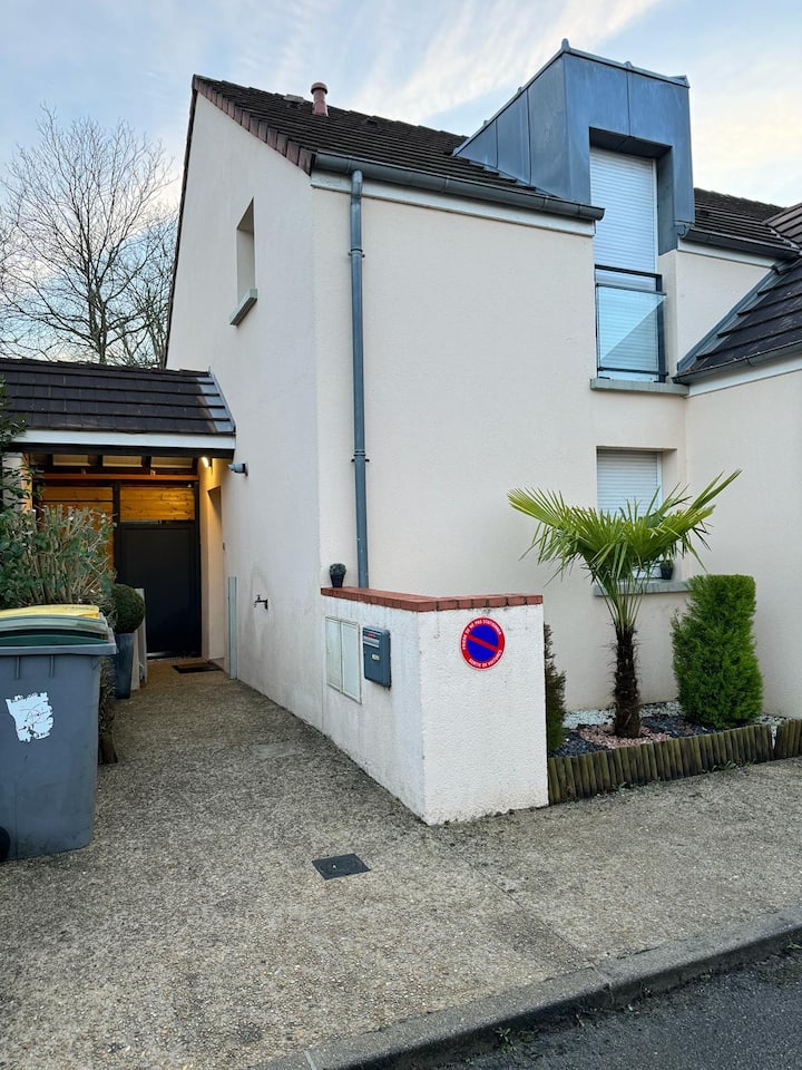 Maison Entière Jo ÉLancourt - Maurepas