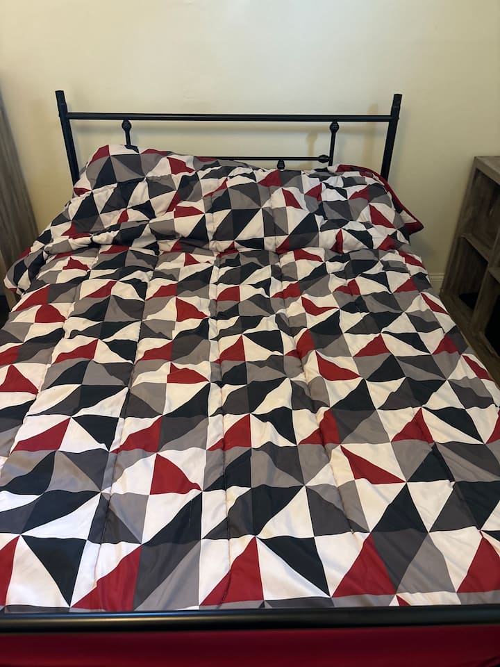 House - East Stroudsburg, PA