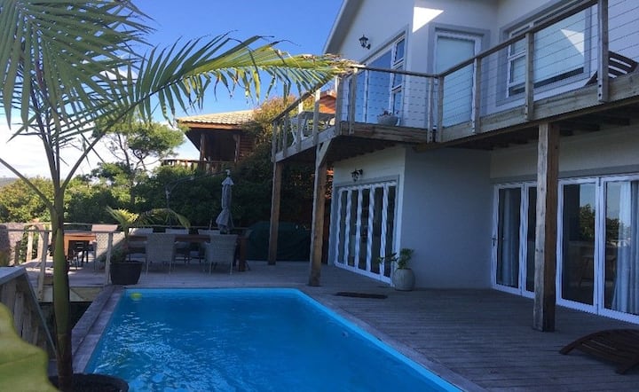 Whale Of A Time Brenton - Knysna