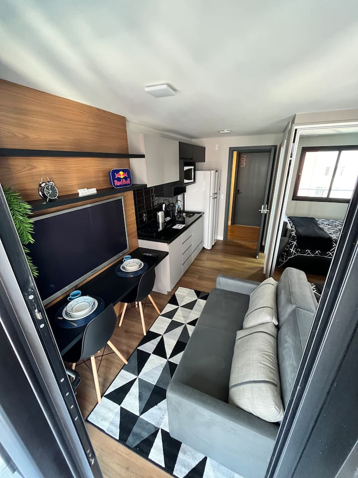Studio Luxueux Avec Piscine, Rooftop Et Parking - Curitiba
