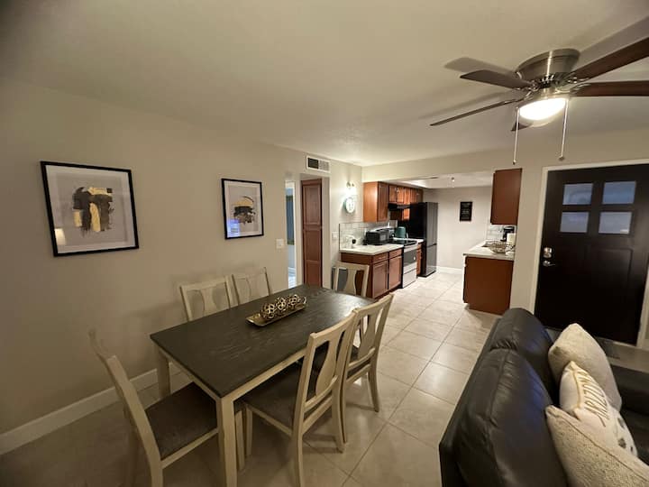 Chandler Beautiful And Cozy Gated Community - Chandler