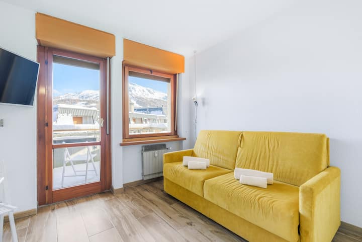 Hostdomus - Yellow Suite - Sestriere