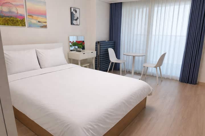 1209, Sokcho Sun Rising-panoramic Ocean View Suite - Sokcho-si