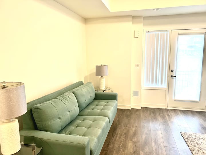 Dreamy Pickering 1 Bedroom - Pickering