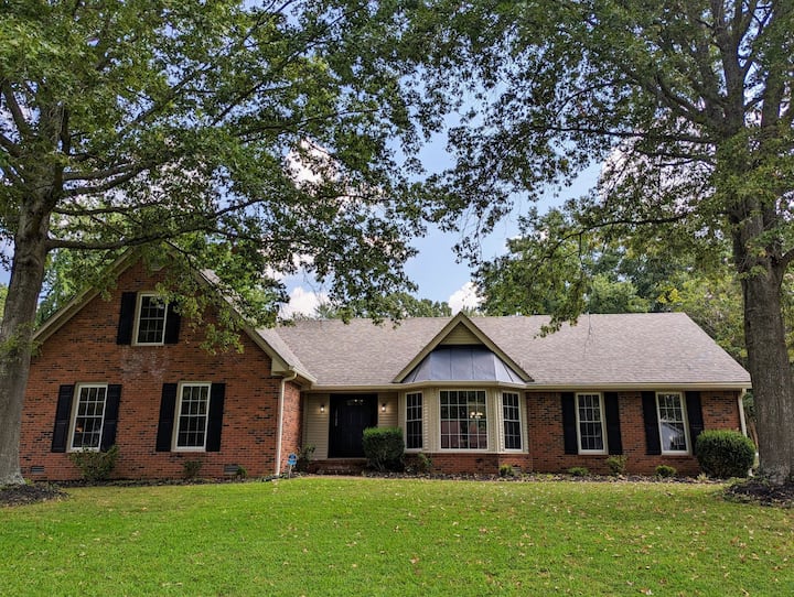 Relaxing Ramblewood Retreat (Host Lives Here) - Jackson, TN