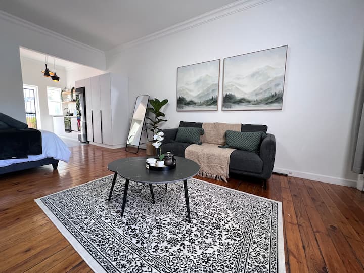 Stylish Green Point Apartment In Central Location - Cape Town