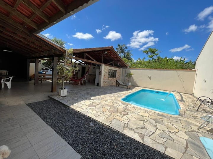 ÁRea De Festas Para Day Use E Eventos - Joinville