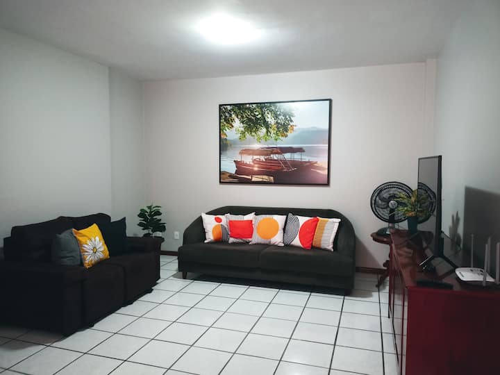 Apartamento Na Quadra Do Mar - Itapema