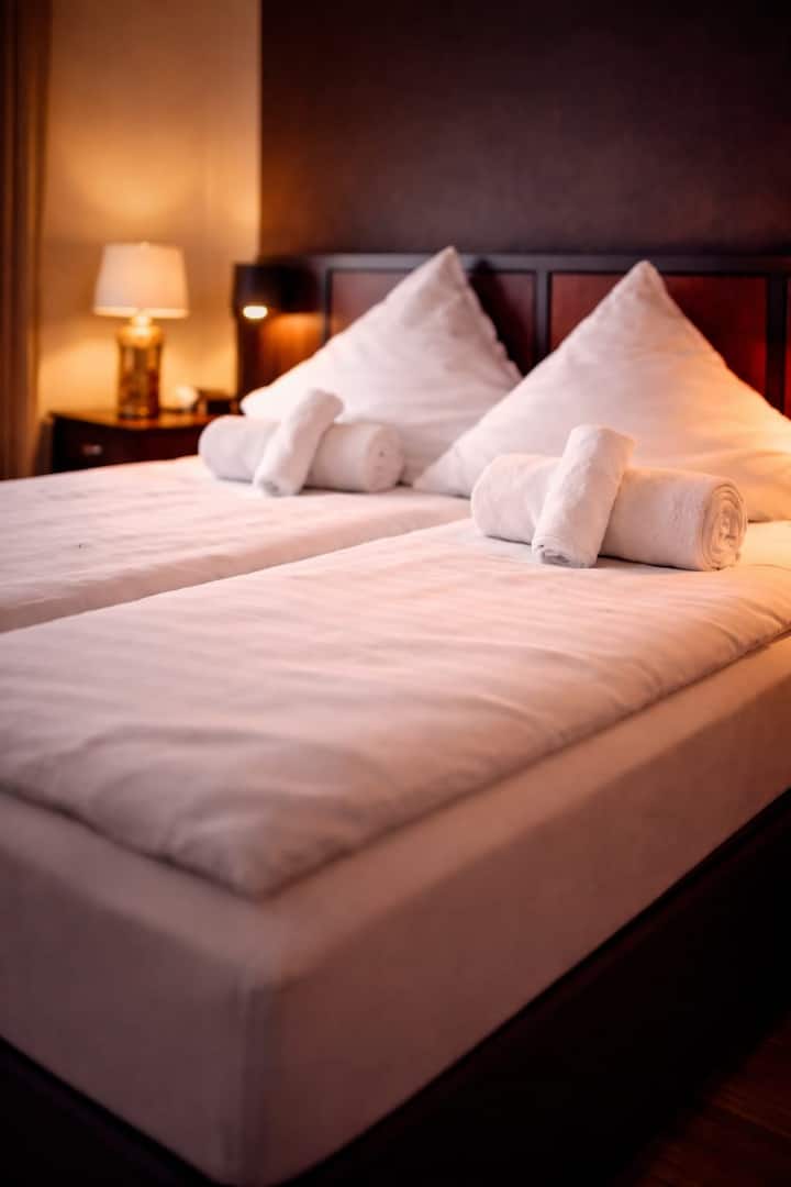 Niehler Hotel - Colonia