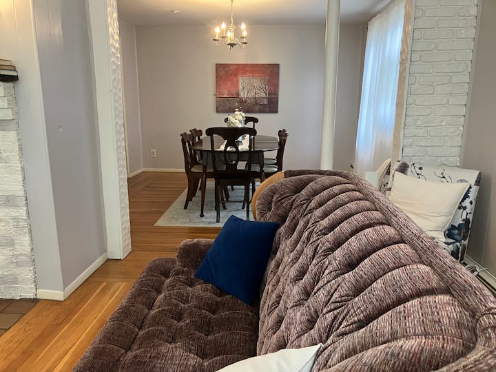 3-bedroom Apt @ Prov College - 普洛敦維士