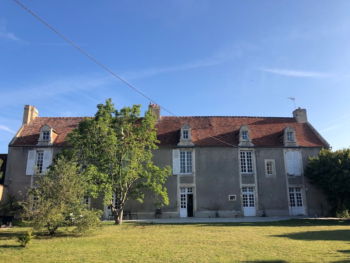 Spacieuse Maison De Bourg - Normandía