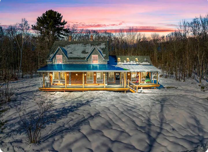 Sunday River Ski Retreat•sleeps 16+hot Tub+firepit - New England