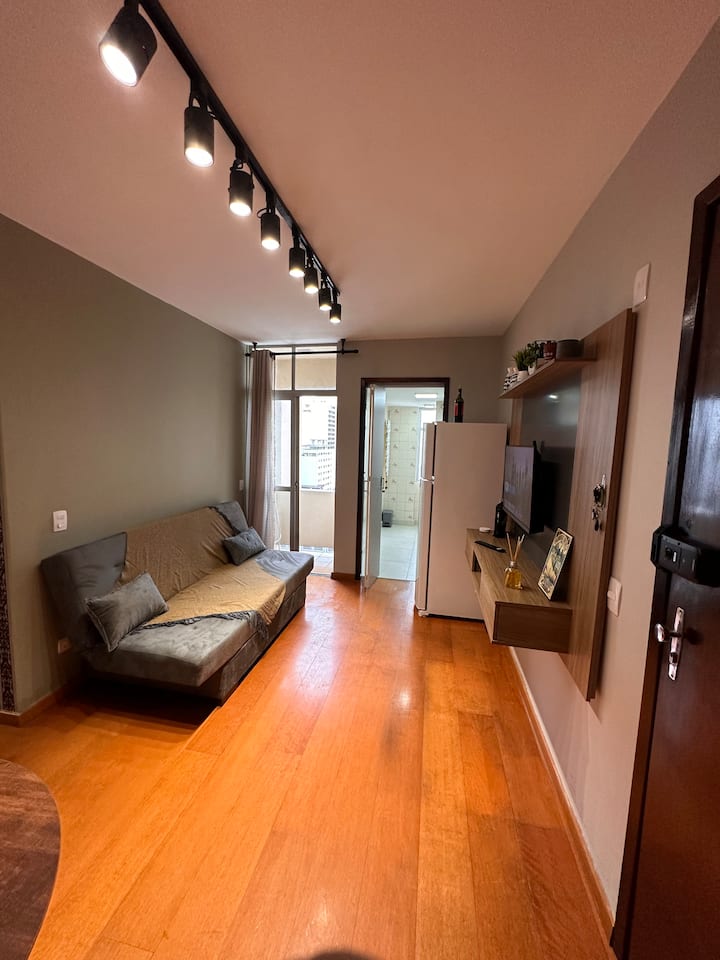 Apartamento No Centro De Ctba. - Curitiba