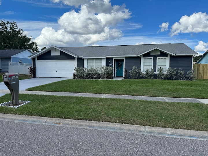 3/2 Home Minutes To All Theme Parks - Altamonte Springs, FL